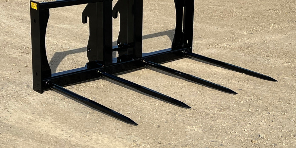 Stinger Attachments Skid Steer Bale Spear – Series 4 XD (BS4-61-XD)